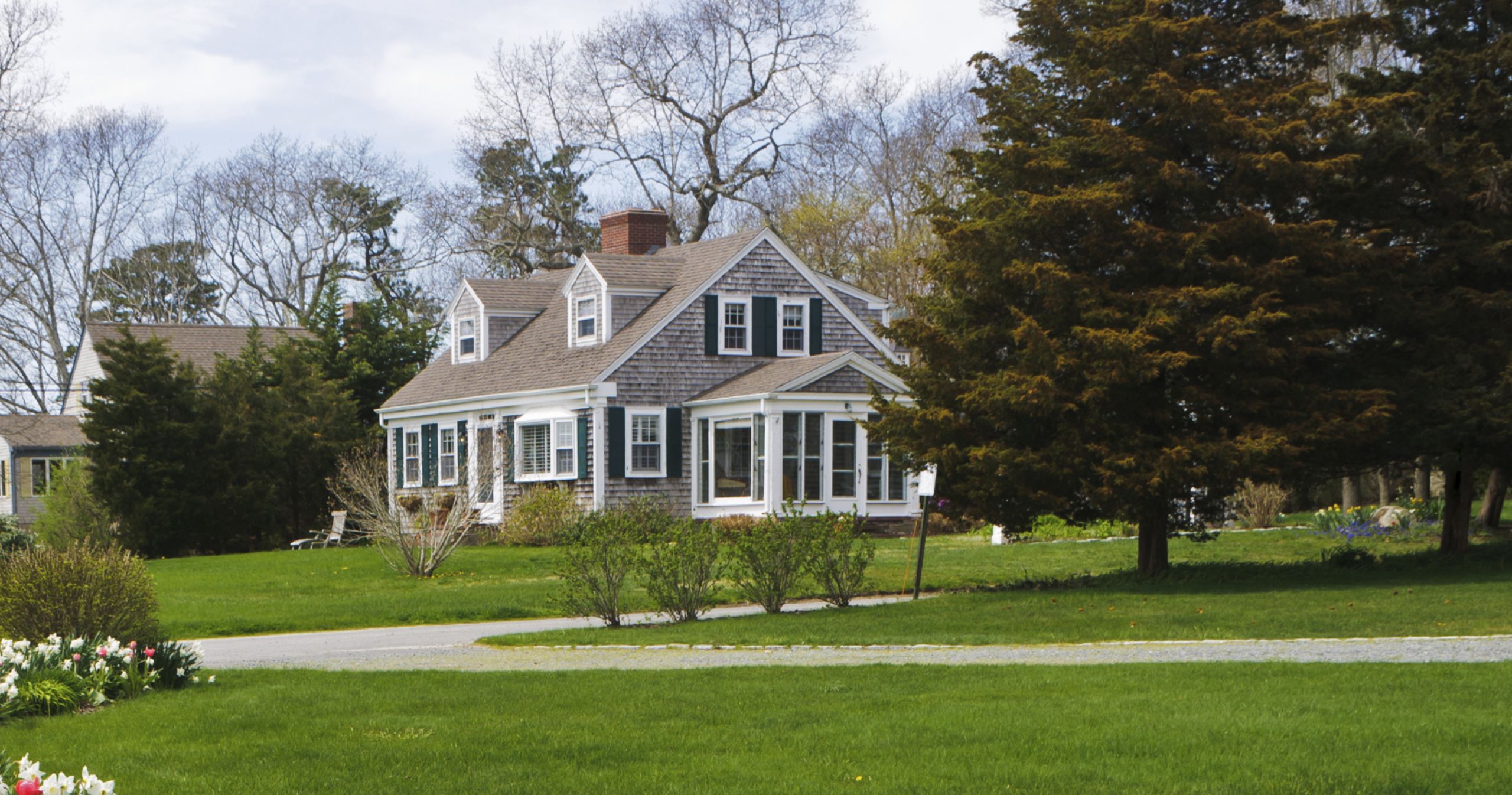 RE/MAX River's Edge - Real Estate Office