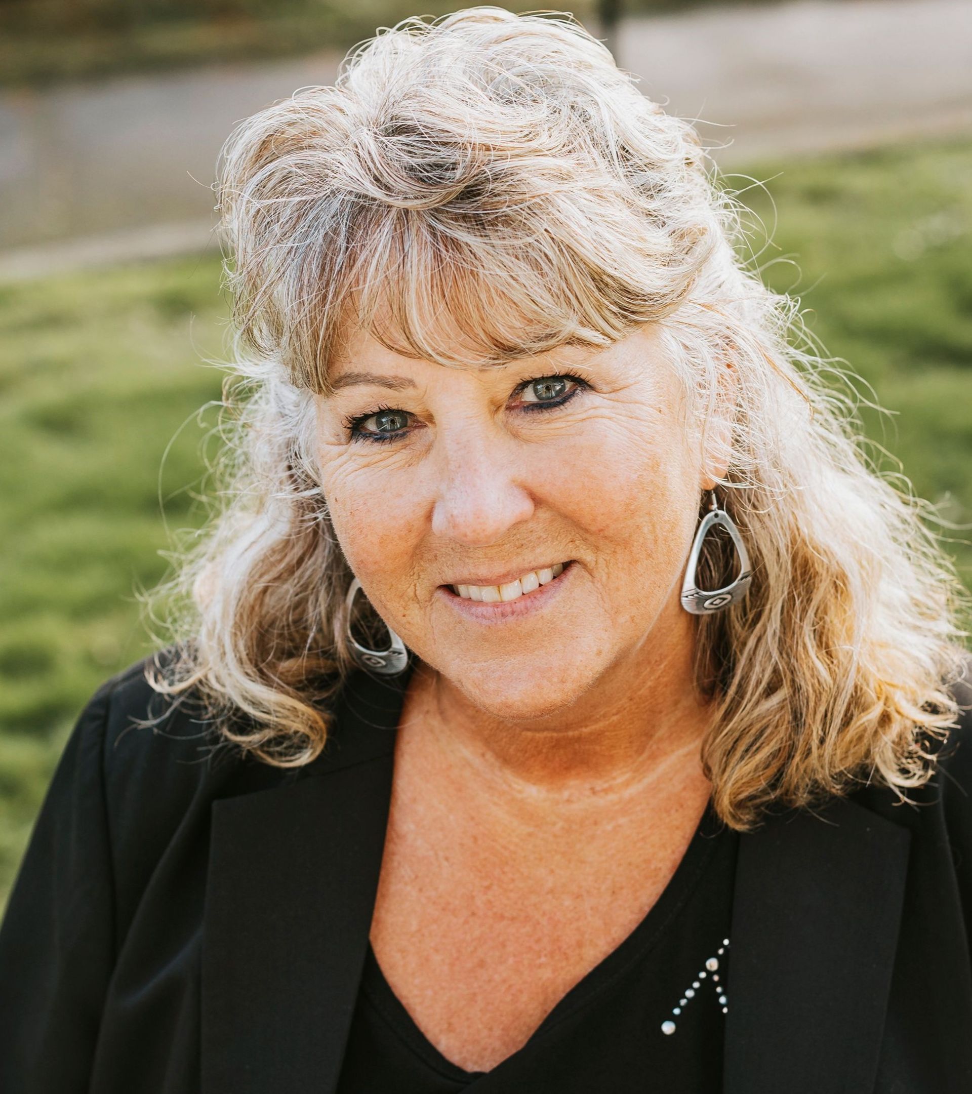 Jill Warne - Our Local Experts make finding your dream home a snap!