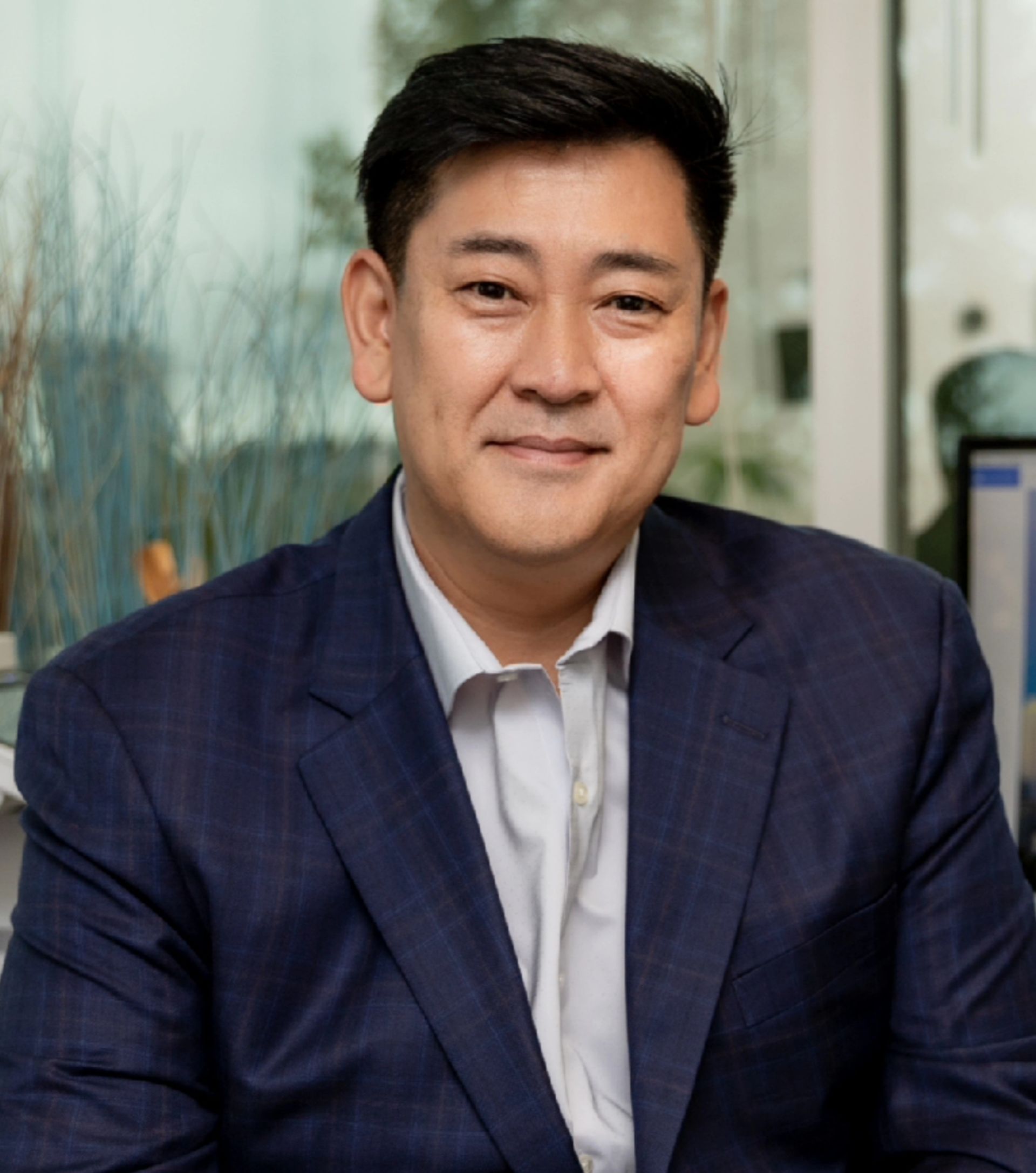 Derrick Song Chong - Our Local Experts make finding your dream home a snap!
