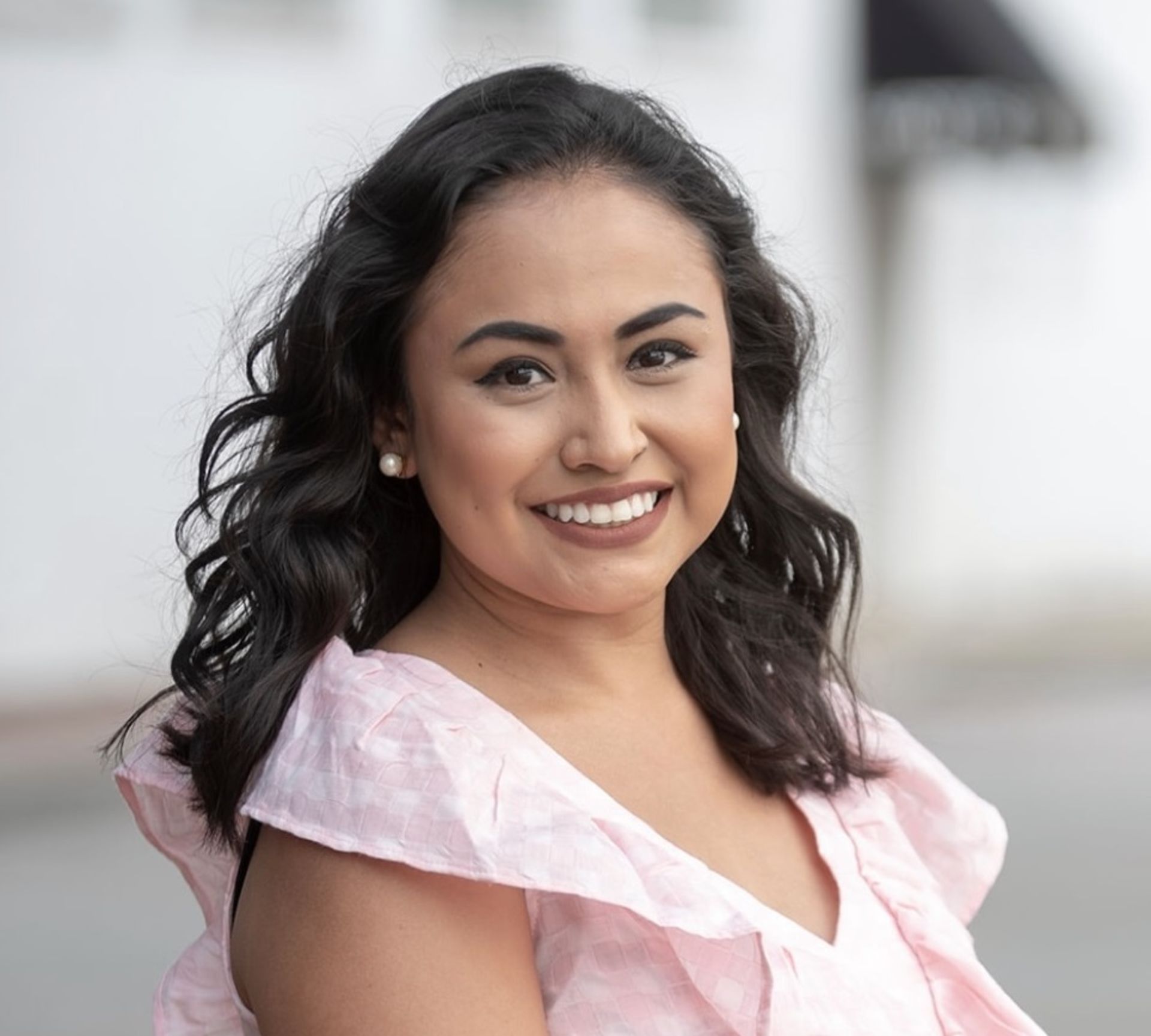 Mirna Marin - Specializing in All YOUR REAL ESTATE NEEDS