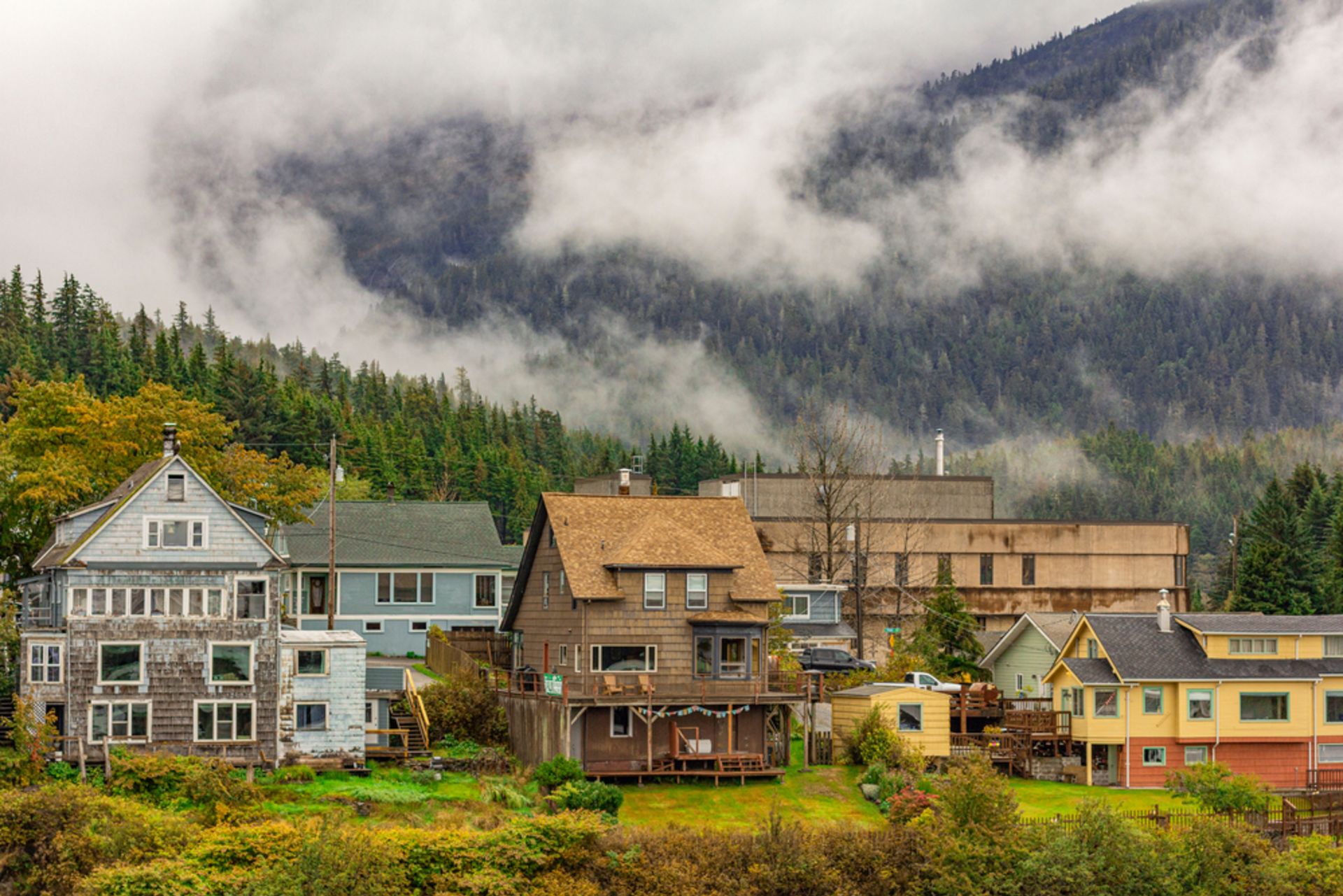 Eco-Friendly Homes in Alaska: Embrace Sustainable Living