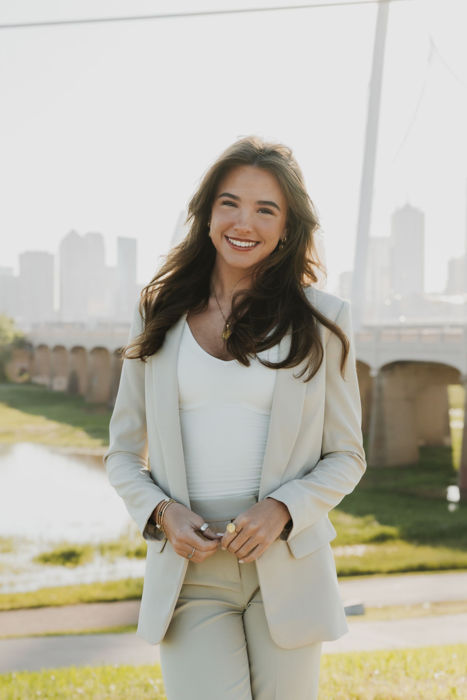 Grace Savering - We FOCUS On You!