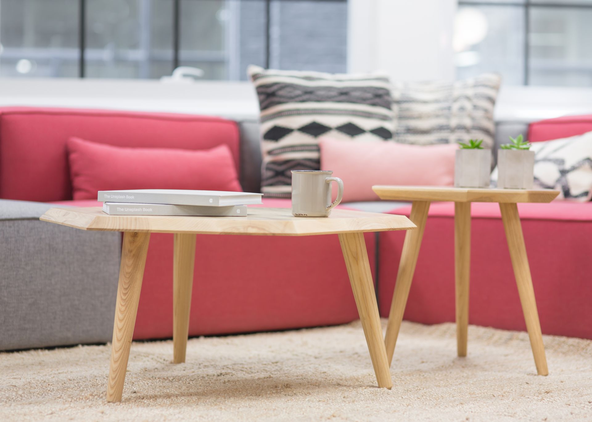5 Quick Steps to Staging Your Coffee Table