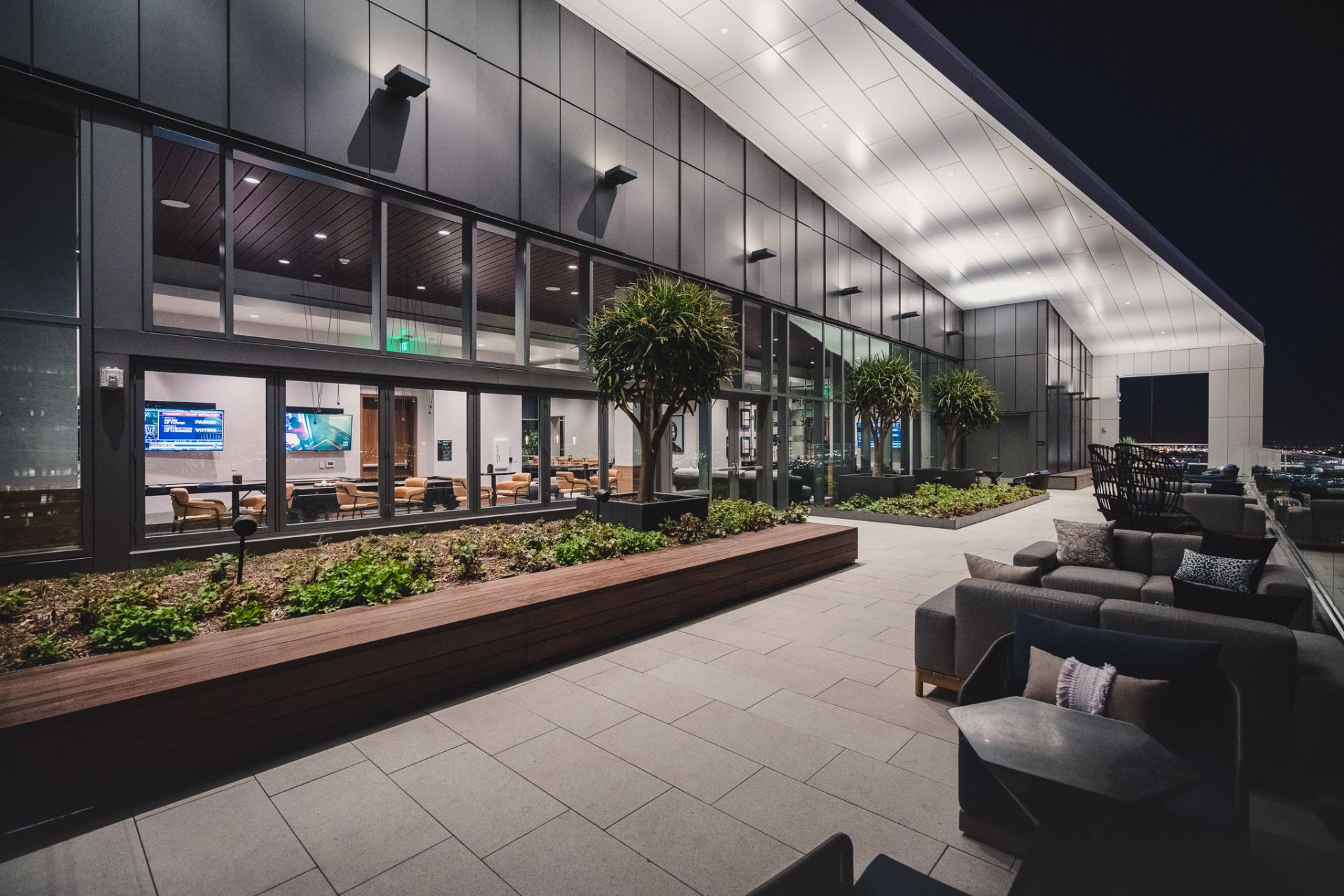Los Angeles Lofts for Rent | DTLA Leasing | David Hernandez - Downtown ...