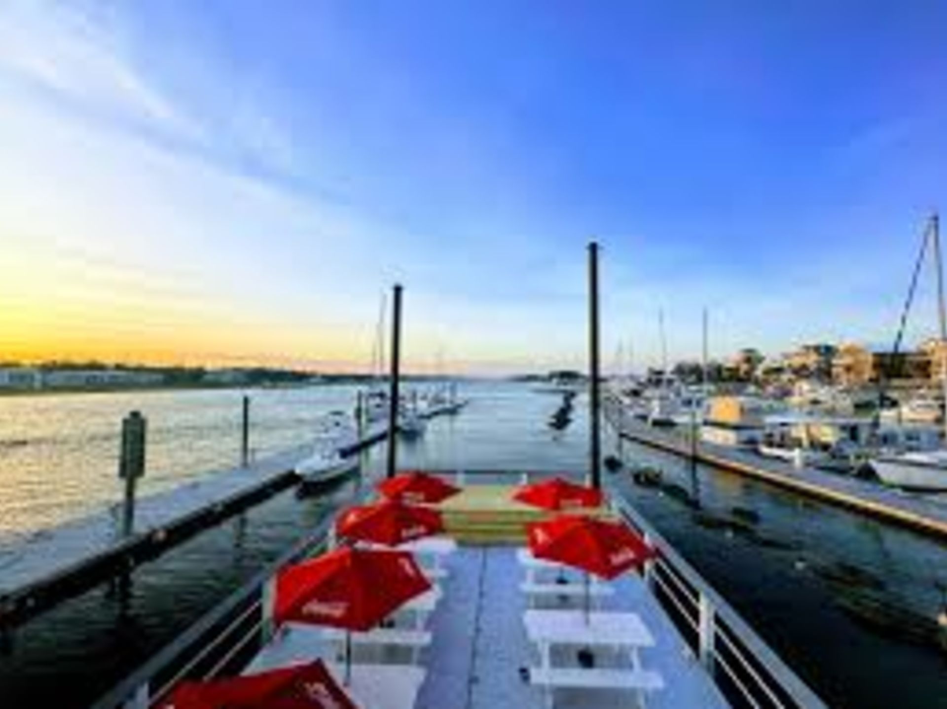 Carolina Beach Barge Bar - Quality Market Knowledge, At Your Service