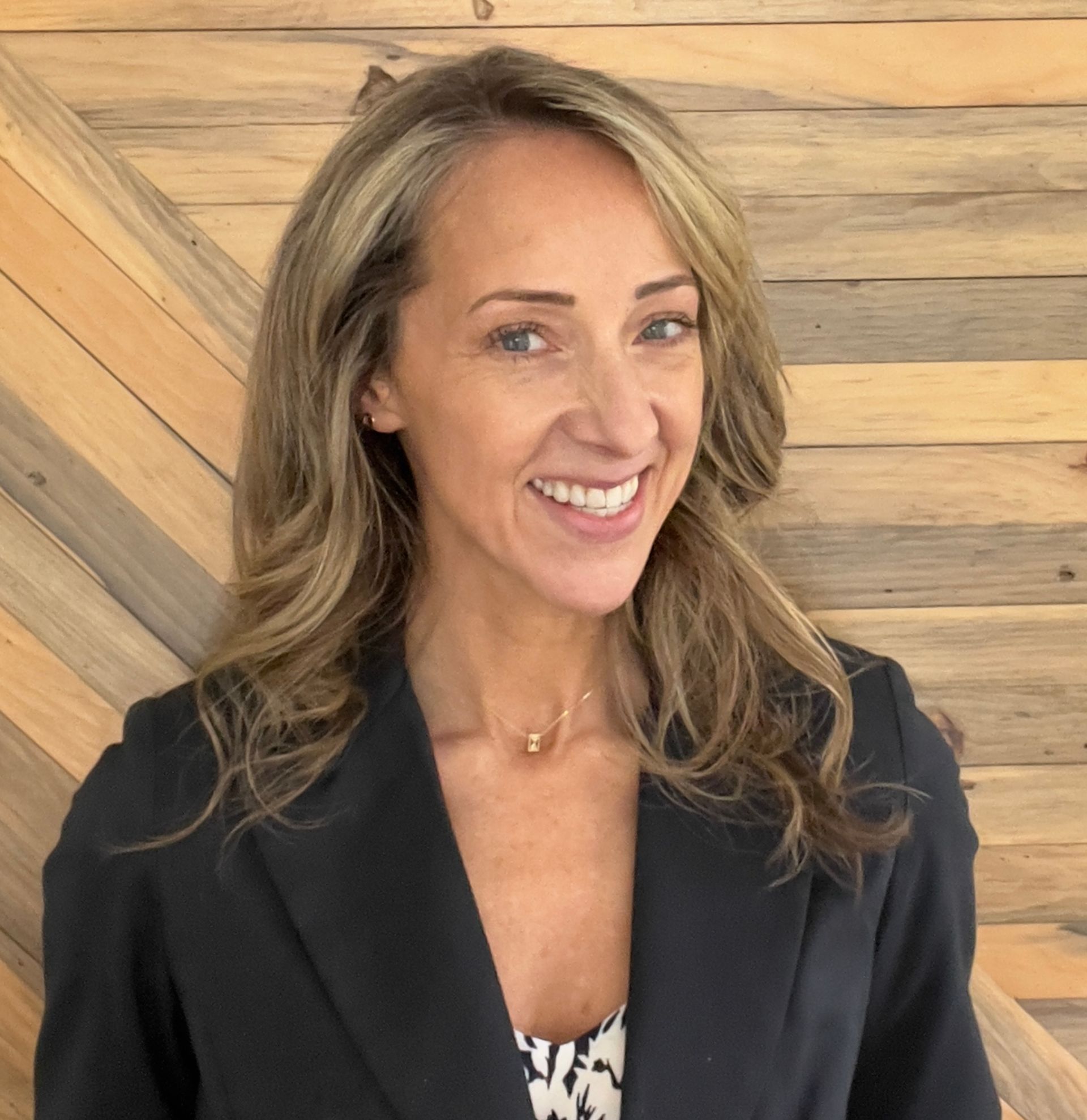 Nichole Lewis - Your Home Town Real Estate Company