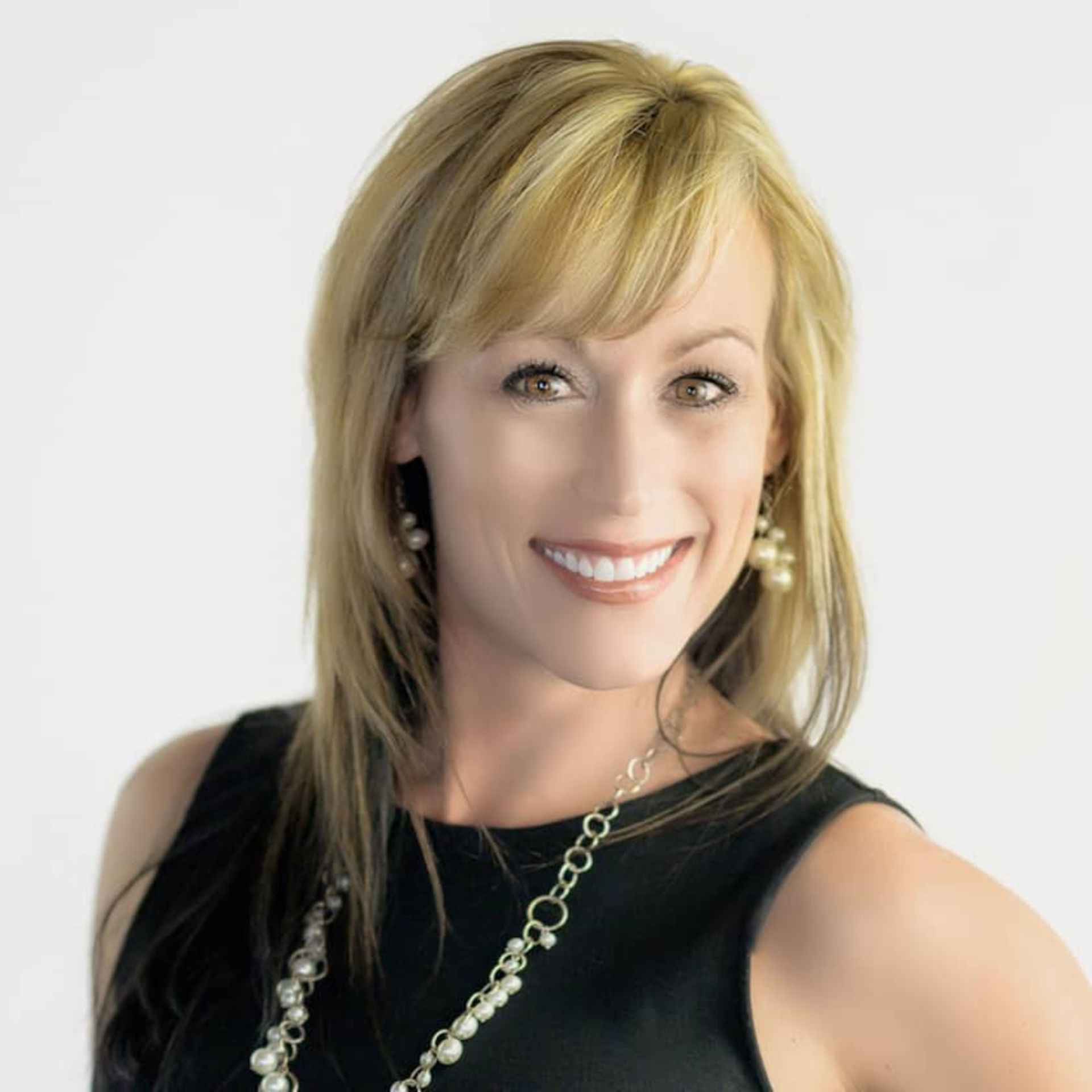 Jennifer Thompson's Instagram, Twitter & Facebook on IDCrawl