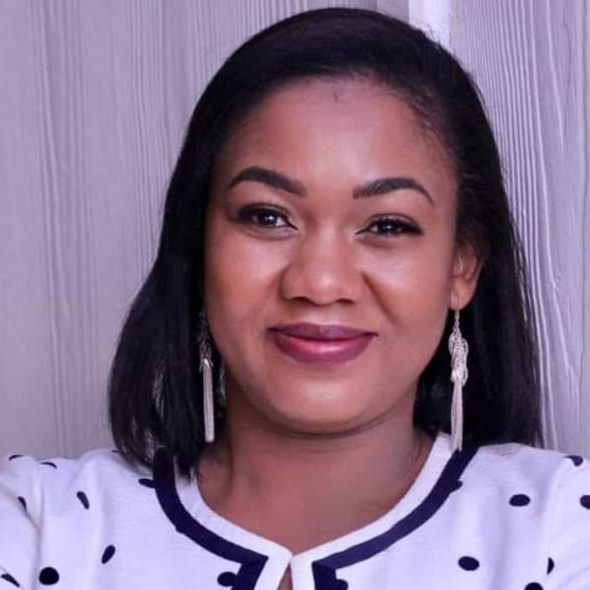 Simbisai Simbi Rupungu - We're ready to help you buy or sell