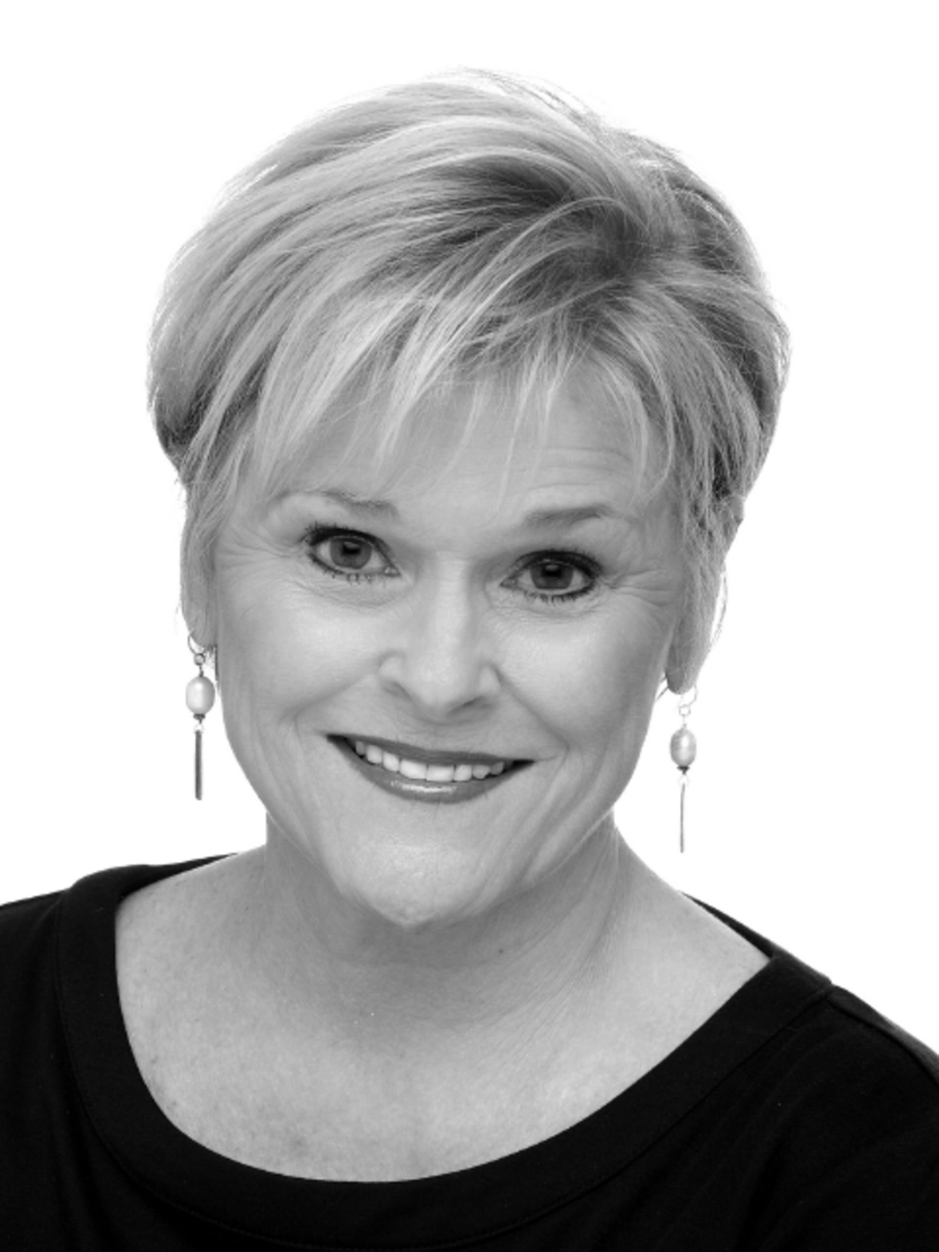 Linda Mitchell's Instagram, Twitter & Facebook on IDCrawl