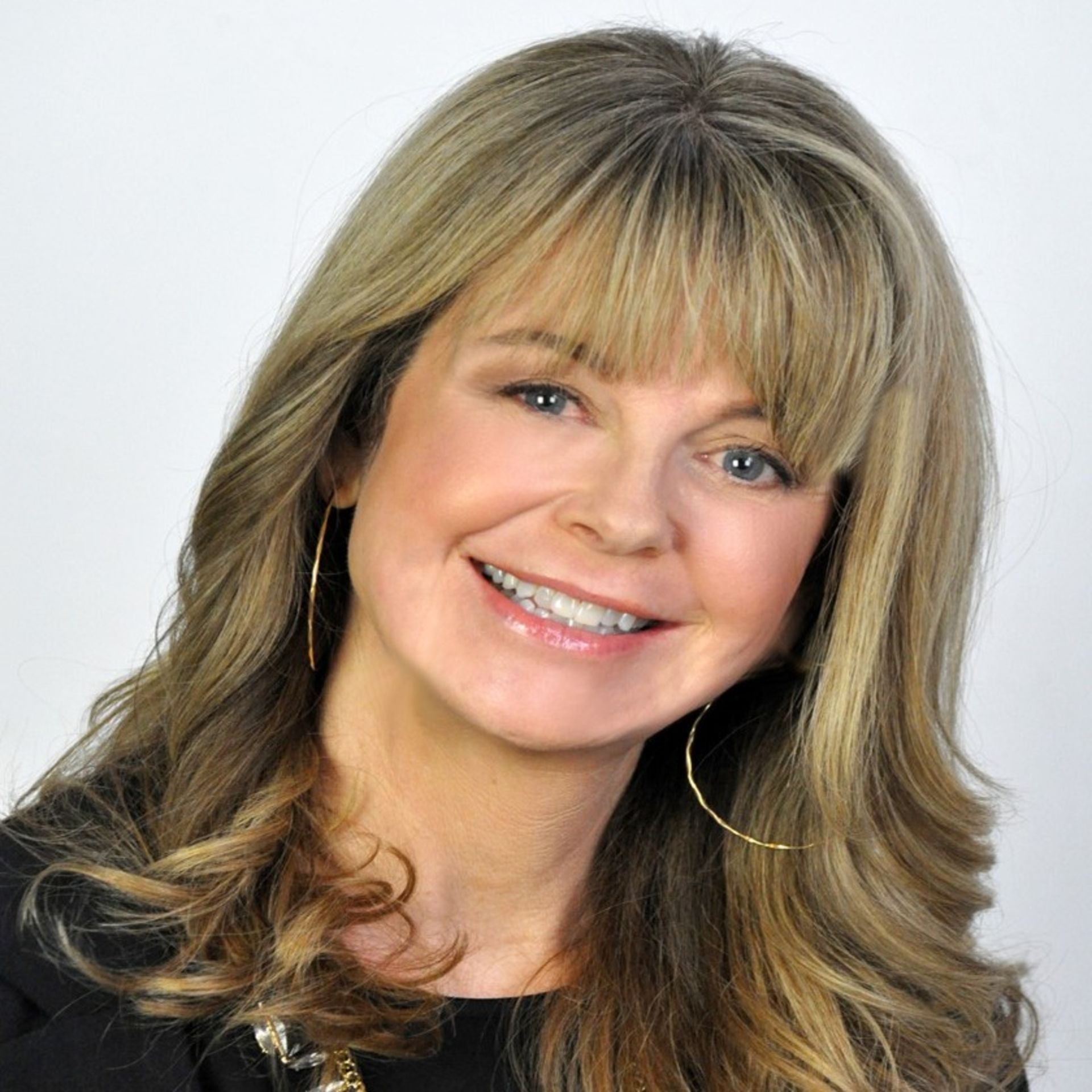 About - Your Luxury Real Estate Expert