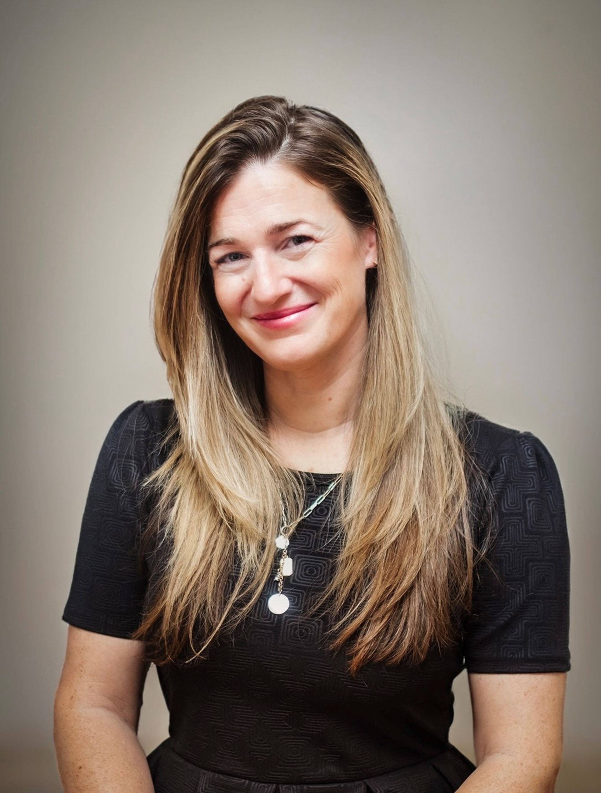 Lara Scheibner Miller - Agency Realtors