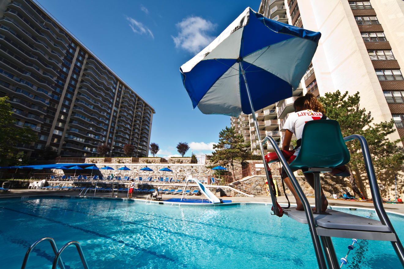 The Towers at Water's Edge Amenities - AMVERSEV - Luxury Waterftont Living