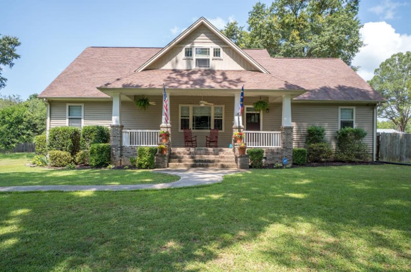 DM Properties & Associates - Real Estate Brokerage