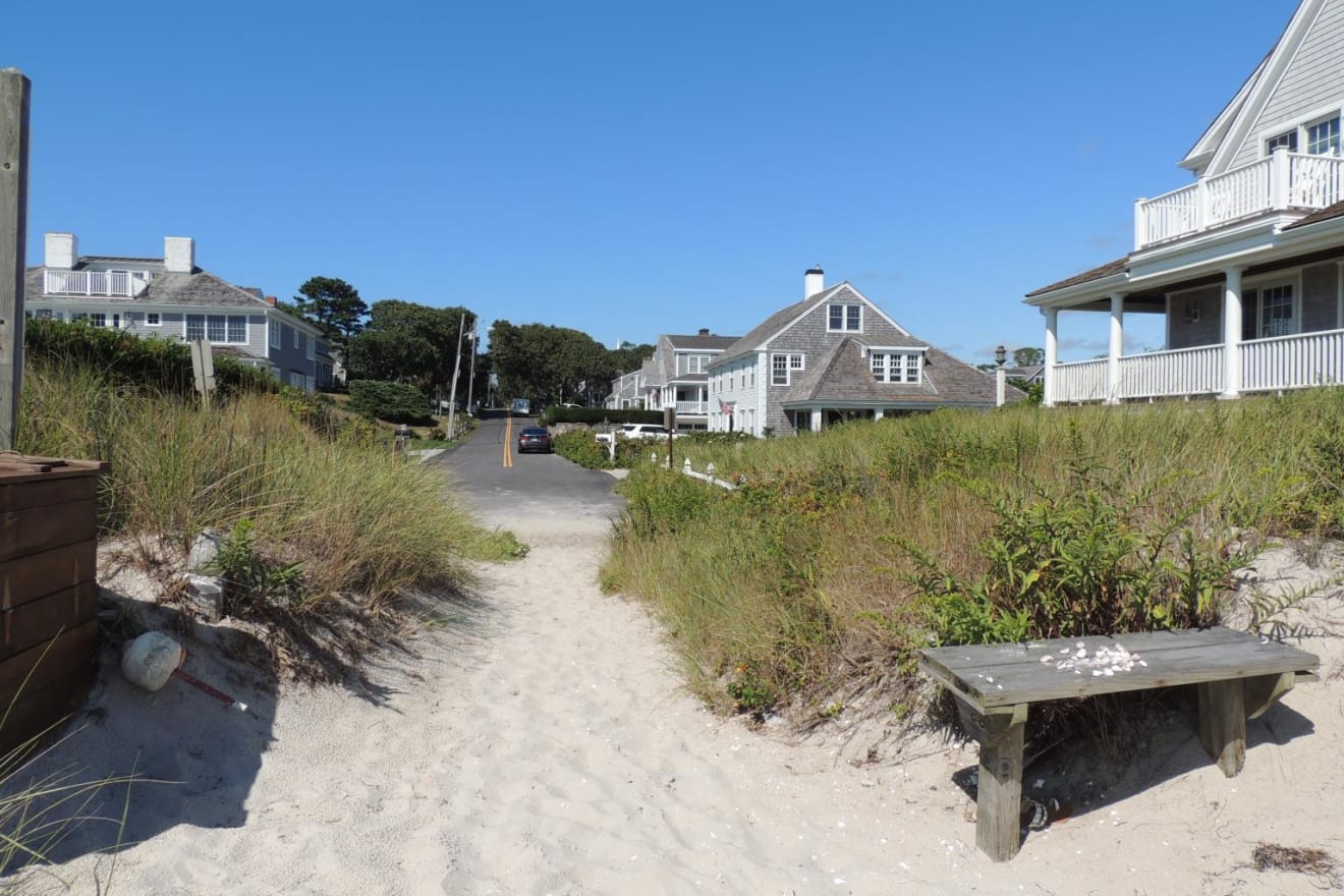 5 Pilgrim Road, Harwich Port, Massachusetts