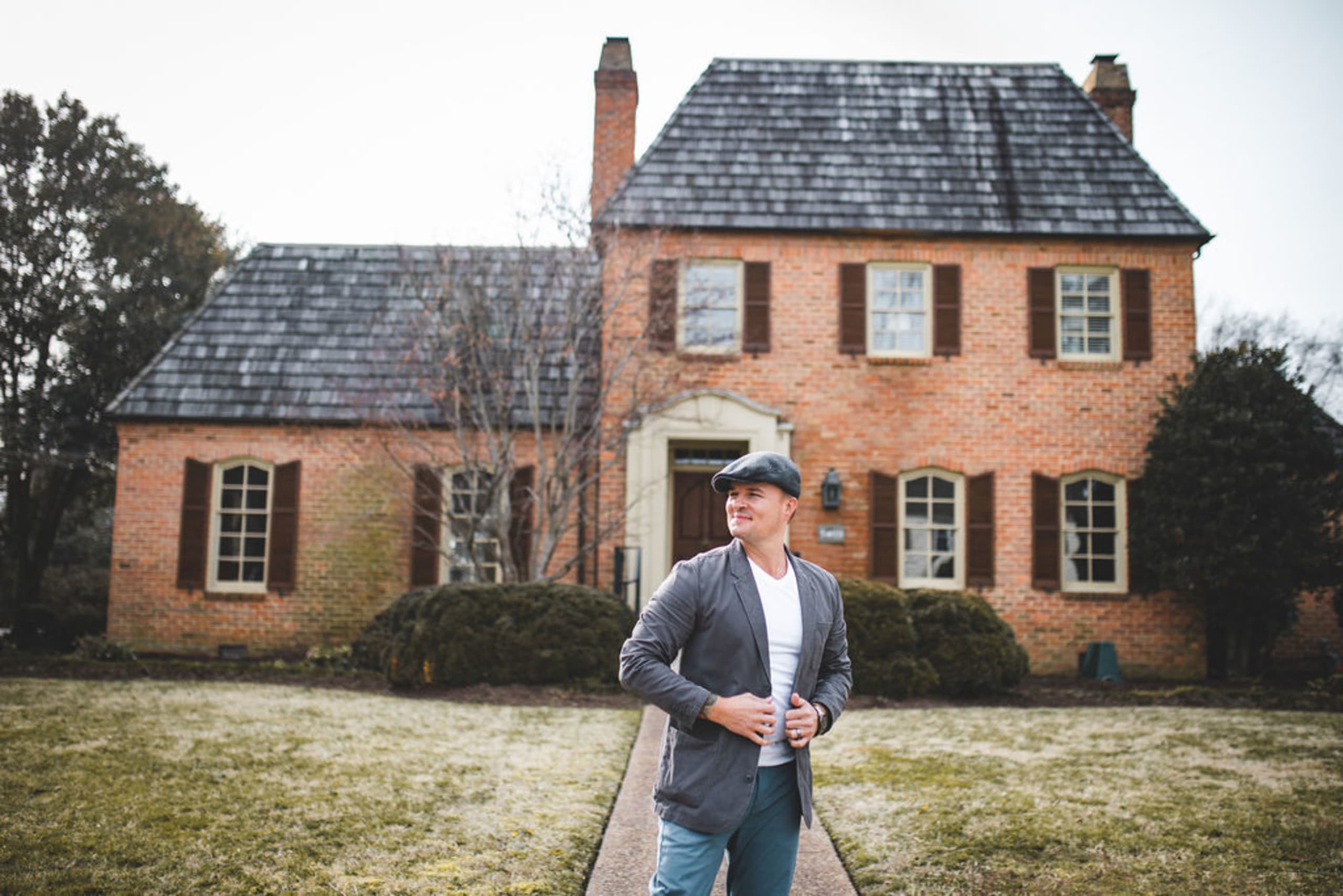 Micah Lee - YOUR LOCAL AGENT