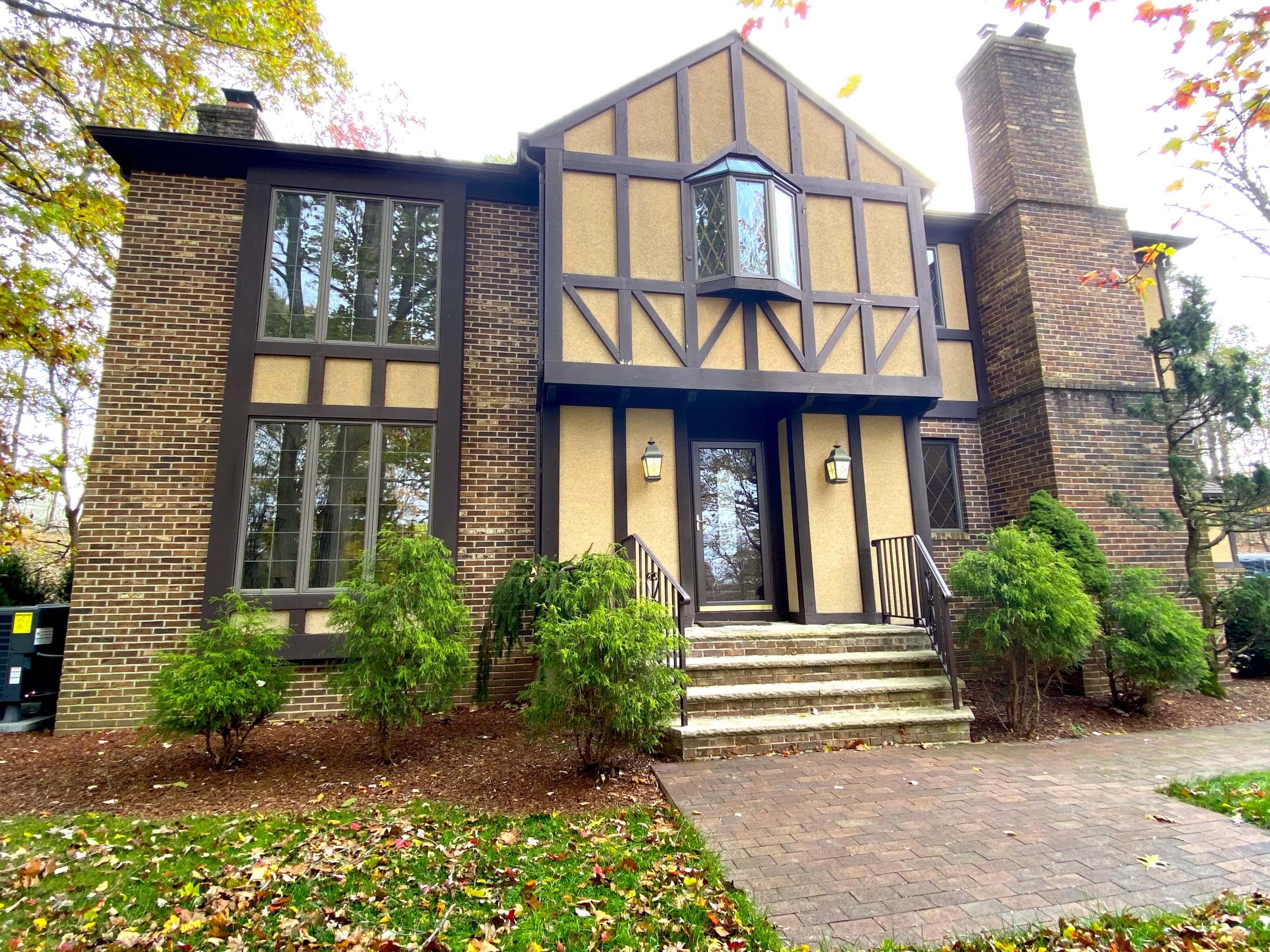 M Square Real Estate - No one better connects people and homes