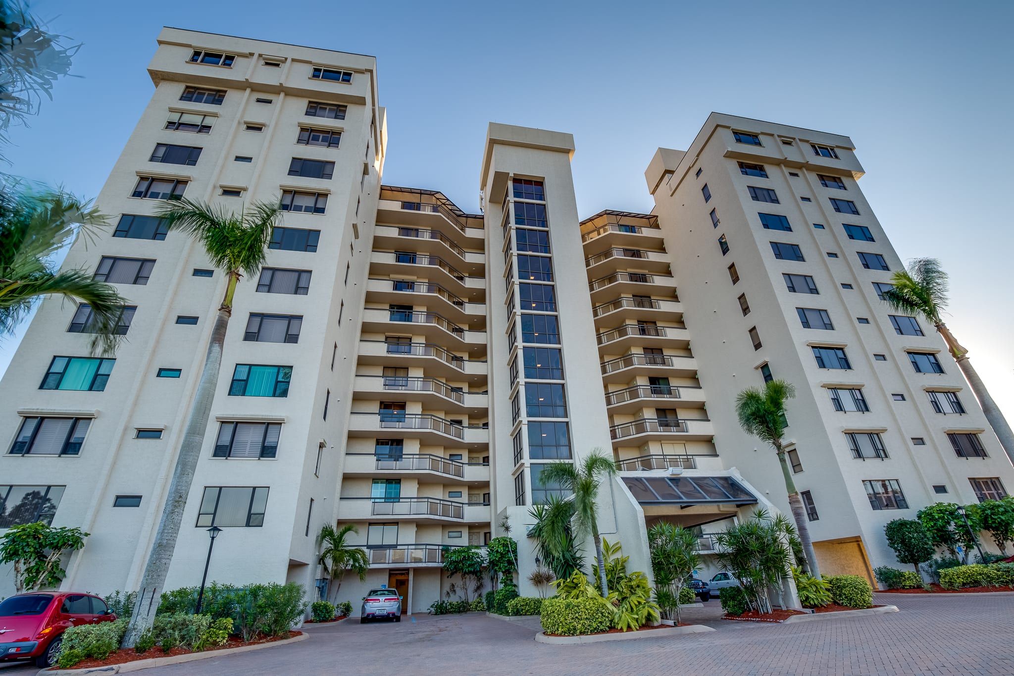Boardwalk Caper Fort Myers Beach Condos - The Only Real Estate Resource ...
